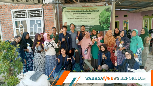 Laksanakan Pengabdian Masyarakat, Dosen dan Mahasiswa Pertanian Unib ...