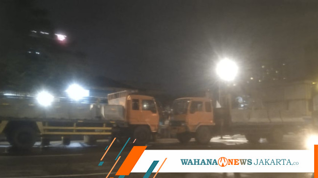 Proyek Beton Pembatas di Terminal Senen Diduga Ada Unsur Kong Kalikong ...