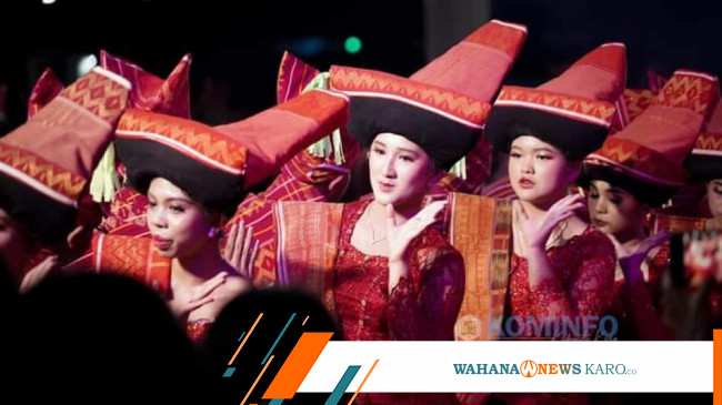 Memeriahkan Acara "Gendang Guro-Guro Aron" Permata GBKP Tigabaru ...