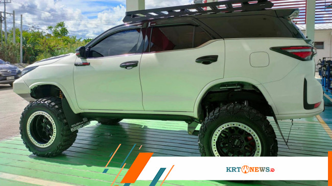 Referensi Modifikasi Mobil Toyota Fortuner Tampil Sangar - KRT News
