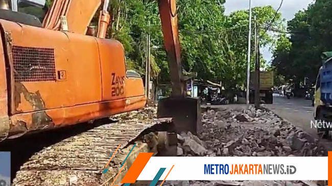 Inspektorat Tinjau Proyek Jalan Beton Sunter Permai Raya - Metro ...