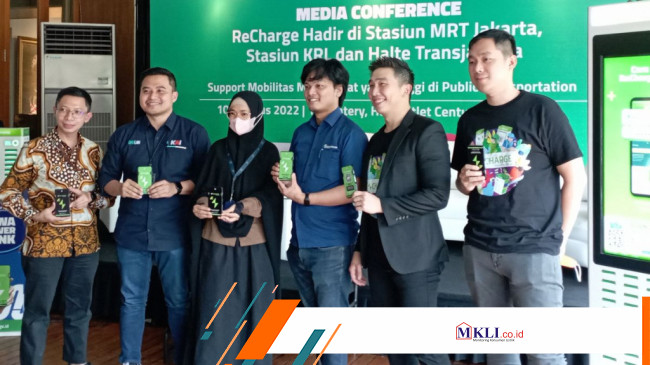 Ada di MRT, KRL hingga Transjakarta, Layanan Powerbank ReCharge Kini ...