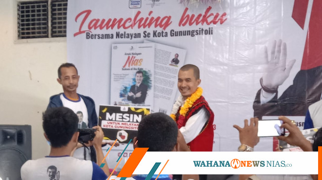 Si Anak Nelayan Yusman Dawolo Launching Buku Kisah Perjalanan Hidupnya ...
