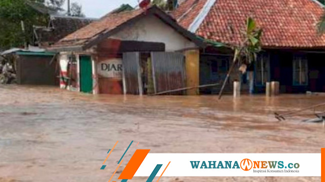 200 Keluarga di Padang Terdampak Banjir Bandang - Wahana News