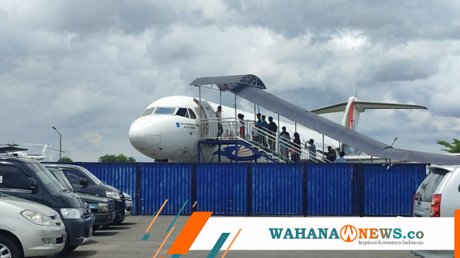 Bermain Sambil Belajar, Wisata Pesawat di Kuningan Jadi Favorit ...