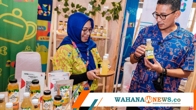 Sandiaga Borong Produk UMKM di Pameran AKI 2023 Pangkalpinang Babel - Wahana News