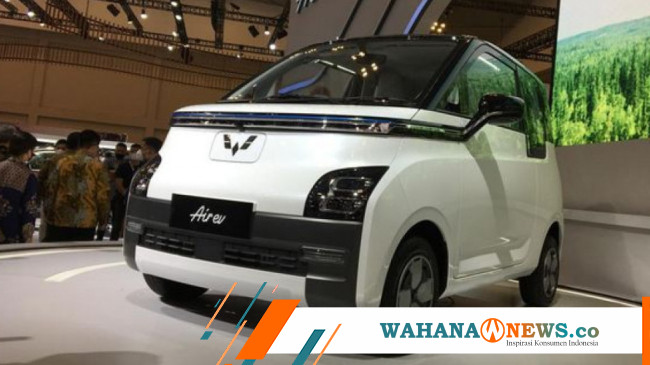 Wuling Motors Sukses Serahkan 100 Mobil Listrik ke Konsumen - Wahana News