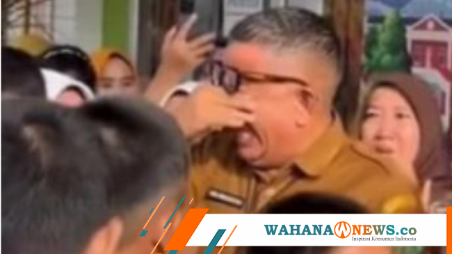 Netizen Geram, Kepala Sekolah Prabumulih yang Dicopot Akhirnya Dibatalkan - Wahana News