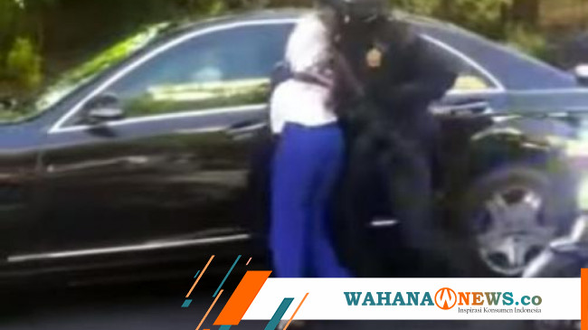 Seorang Wanita Terobos Rombongan Presiden di Bali, Pramono Duga Fans ...