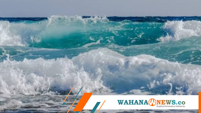 Gelombang Laut di Labuan Bajo Mengganas, Wisatawan Diminta Tunda ...